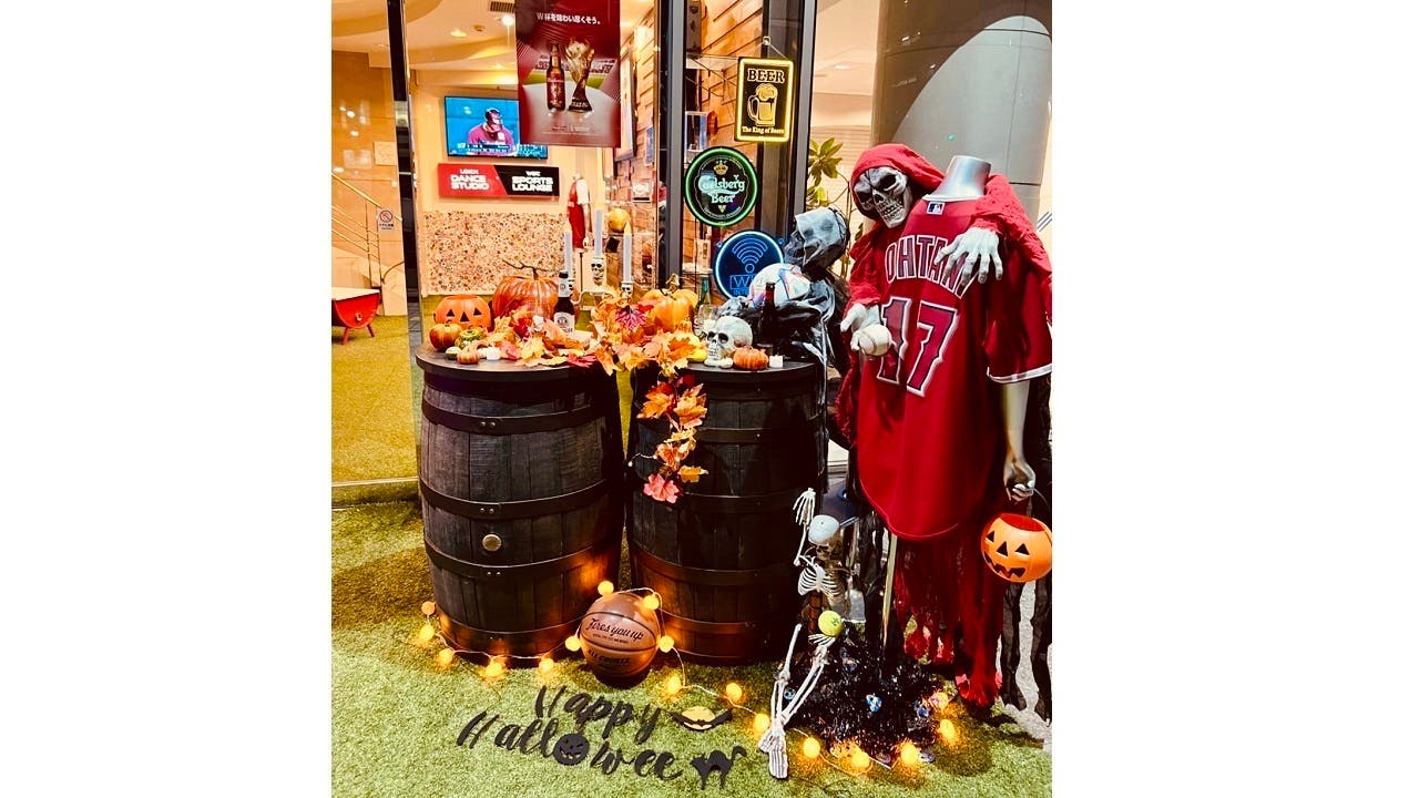 久屋大通駅徒歩1分！壁面にTVモニター15台を設置したプレミアムモダンな空間！セミナー・イベント・二次会・撮影会などに！の写真5