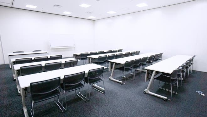 《東京会議室 中野セントラルパークカンファレンス ルーム3A》30人規模の会議・打ち合わせ・商談・勉強会におすすめの写真1