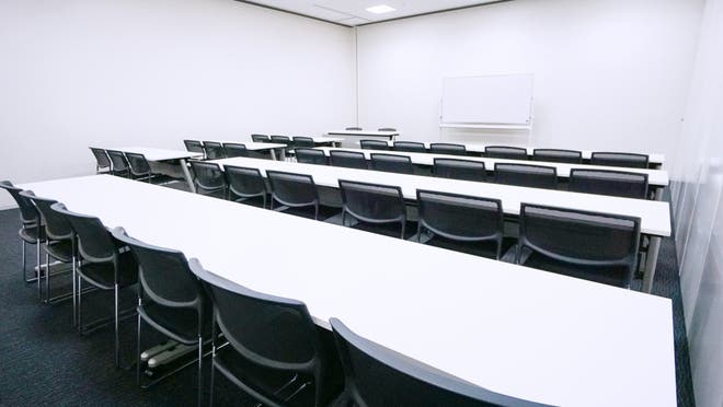 《東京会議室 中野セントラルパークカンファレンス ルーム3A》30人規模の会議・打ち合わせ・商談・勉強会におすすめの写真2