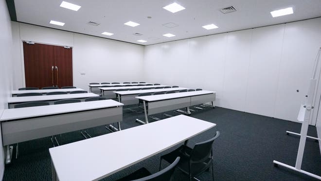 《東京会議室 中野セントラルパークカンファレンス ルーム3B》来場者がわかりやすい1階で説明会や面接会場として人気の写真1