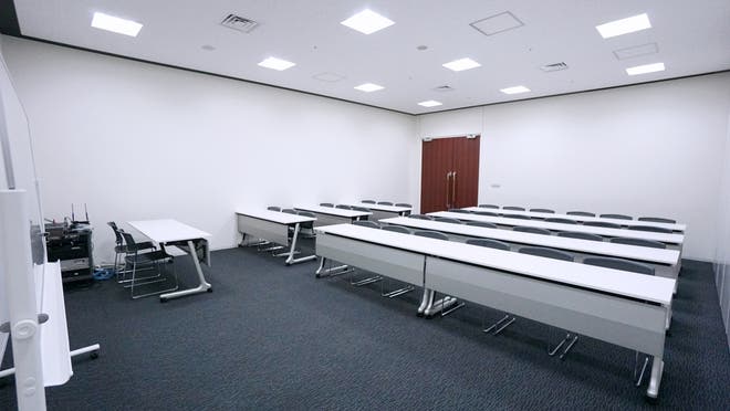 《東京会議室 中野セントラルパークカンファレンス ルーム3B》来場者がわかりやすい1階で説明会や面接会場として人気の写真3