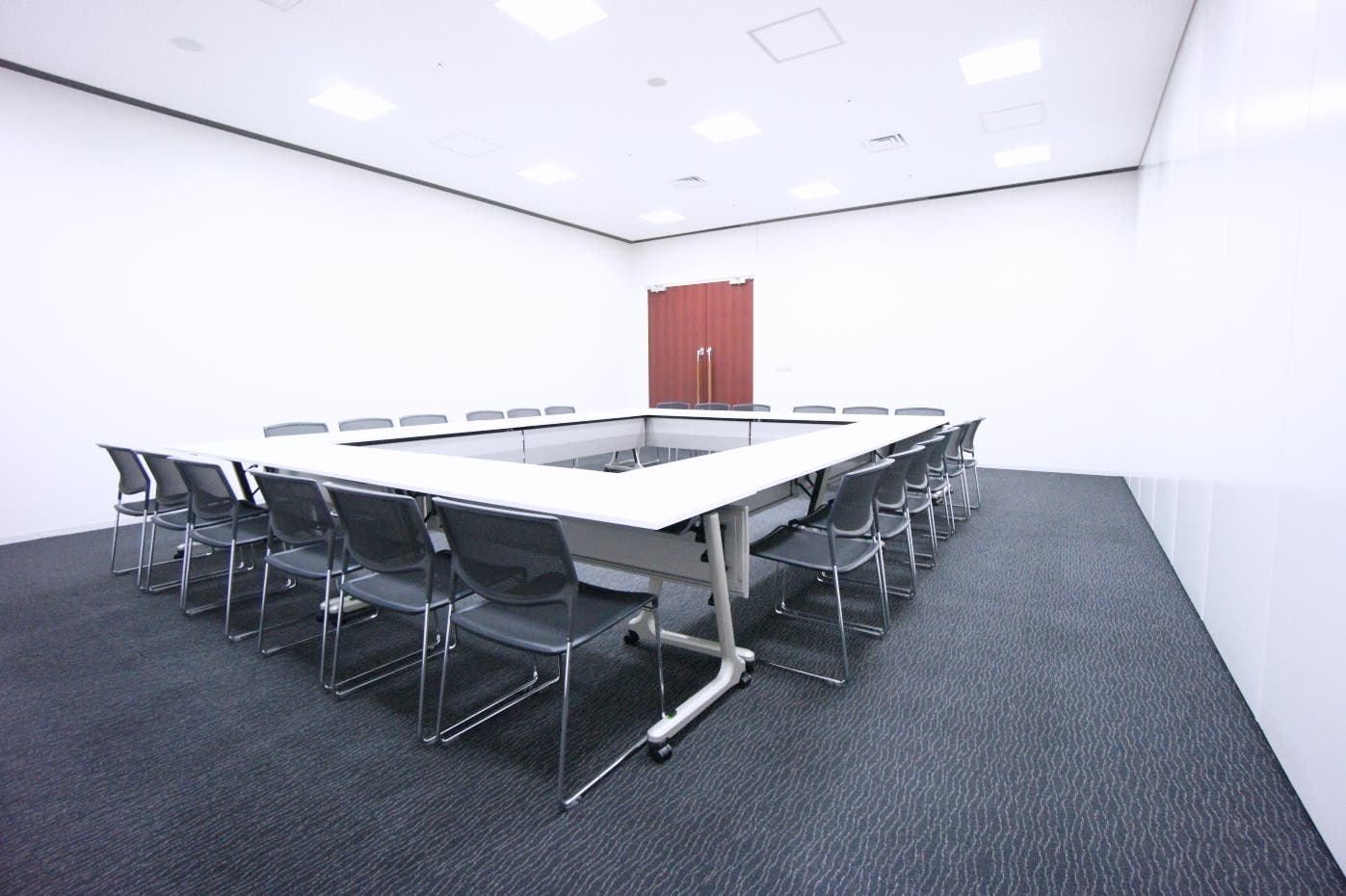 《東京会議室　中野セントラルパークカンファレンス　ルーム3B》来場者がわかりやすい１階で説明会や面接会場として人気の写真7