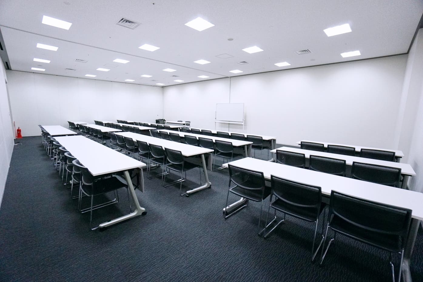 《東京会議室　中野セントラルパークカンファレンス　ルーム2 A+B》説明会に最適　勉強会, 塾・教室等で利用可！の写真6