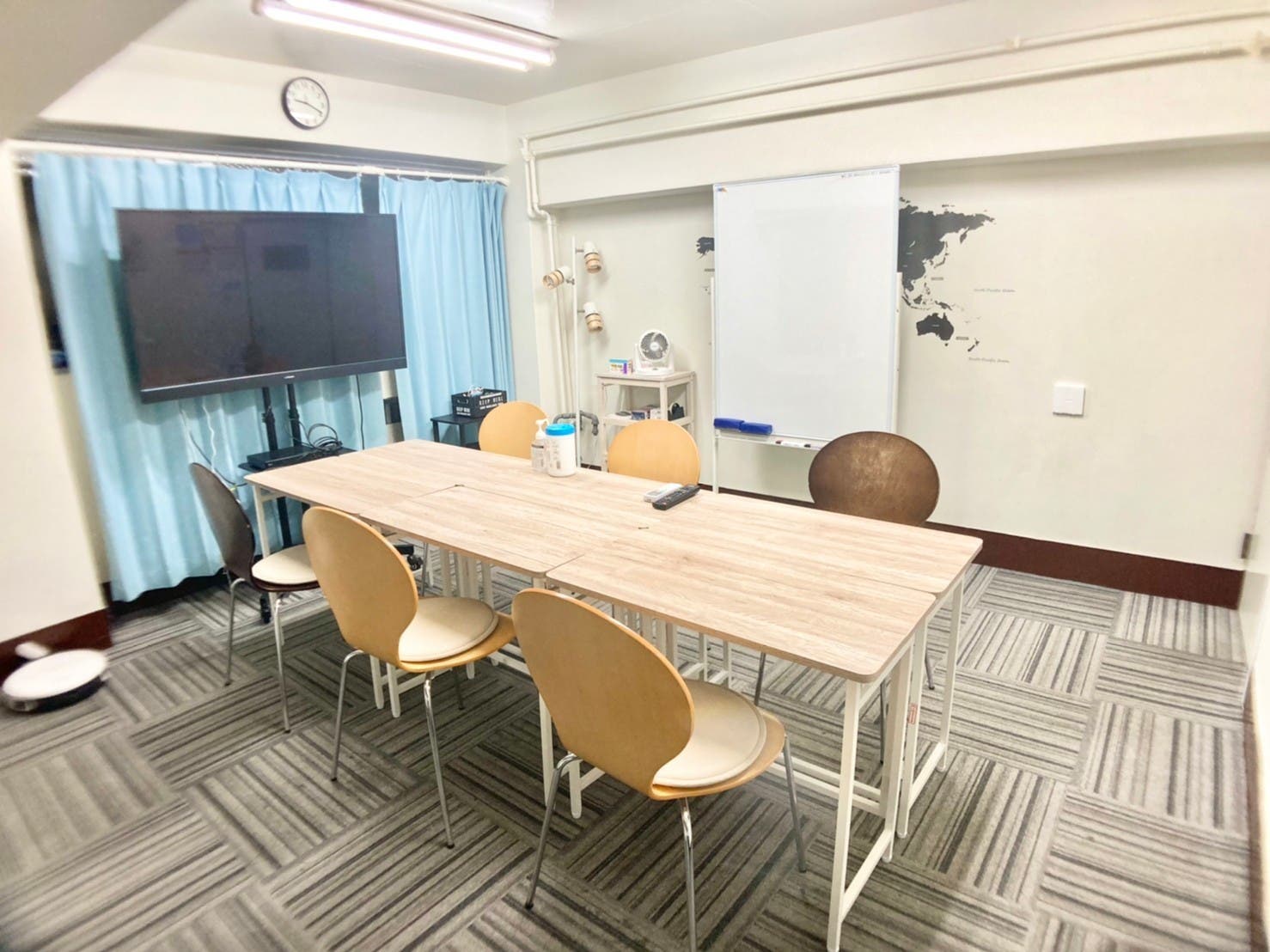 ＜溜池山王のみんなの会議室＞★物価対策応援割引を実施中★溜池山王駅徒歩2分♪高速Wi-Fi/大型TV無料！テレワーク等にどうぞの写真1