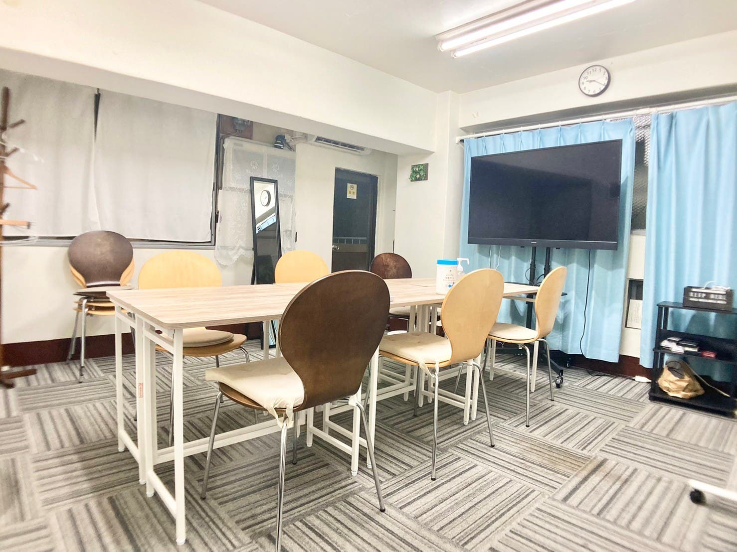 ＜溜池山王のみんなの会議室＞★物価対策応援割引を実施中★溜池山王駅徒歩2分♪高速Wi-Fi/大型TV無料！テレワーク等にどうぞの写真3