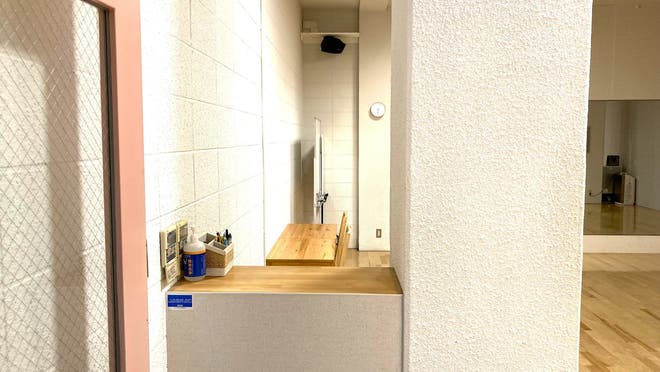 ★リピート多数★【神楽坂駅 徒歩3分】清潔で明るいプライベートスタジオ 天井高3.4m 広々70㎡ スタッフによる丁寧な清掃の写真2