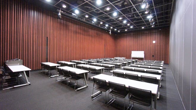 《東京会議室 中野セントラルパークカンファレンス ホールA 》天井高5m/セミナーや説明会に最適の写真4
