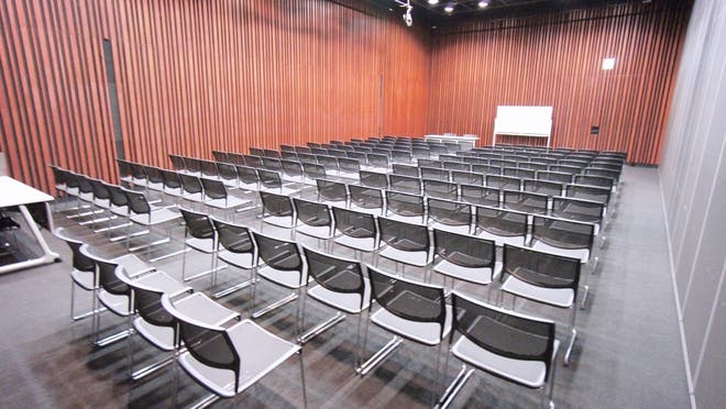 《東京会議室 中野セントラルパークカンファレンス ホールA 》天井高5m/セミナーや説明会に最適の写真5