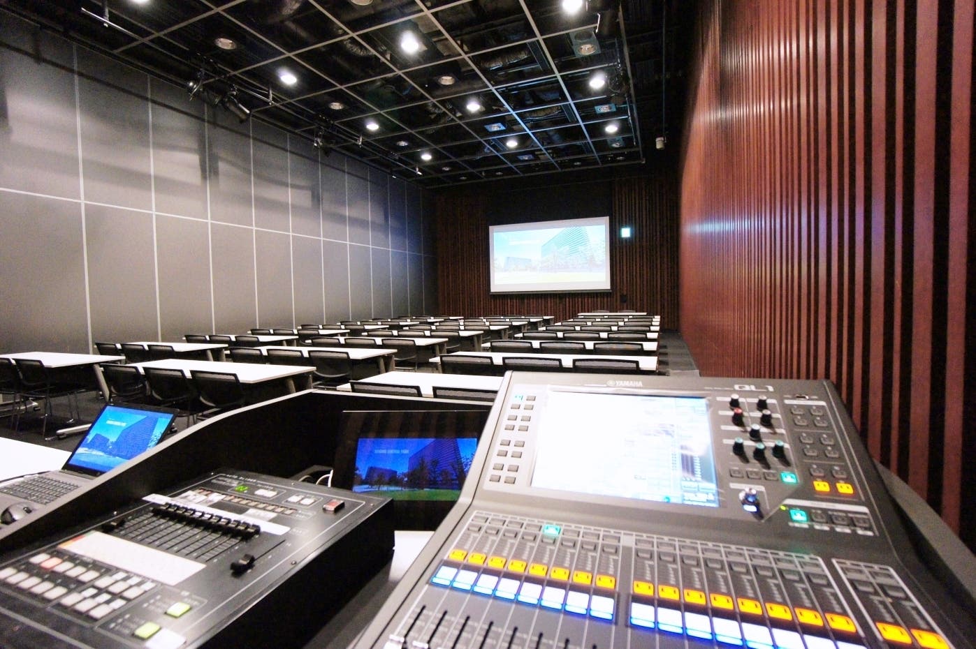 《東京会議室　中野セントラルパークカンファレンス　ホールC 》天井高5m/会議やセミナーにおすすめの写真7