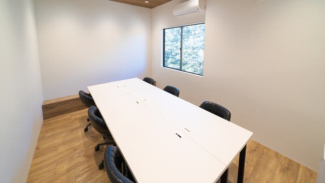 【町田 個室】【駐車場無料】Webミーティングや集中作業、自習に最適!カフェスペースも利用可能の写真16