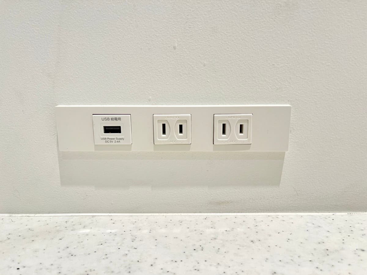 【町田 完全個室・B席】【駐車場無料】Webミーティングや集中作業、自習に最適です！カフェスペースも利用可能の写真13