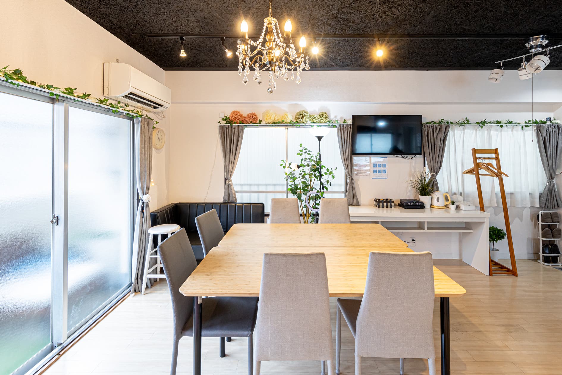 パーティ🌈自然光◎明るい三面採光✨隠れ家的な5Fアクセス簡単！駅西口C6徒歩4分💫24時間貸切ルーム【アイリス池袋】の写真12