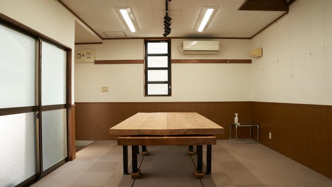 駐車場ありの貸しスペースの写真1