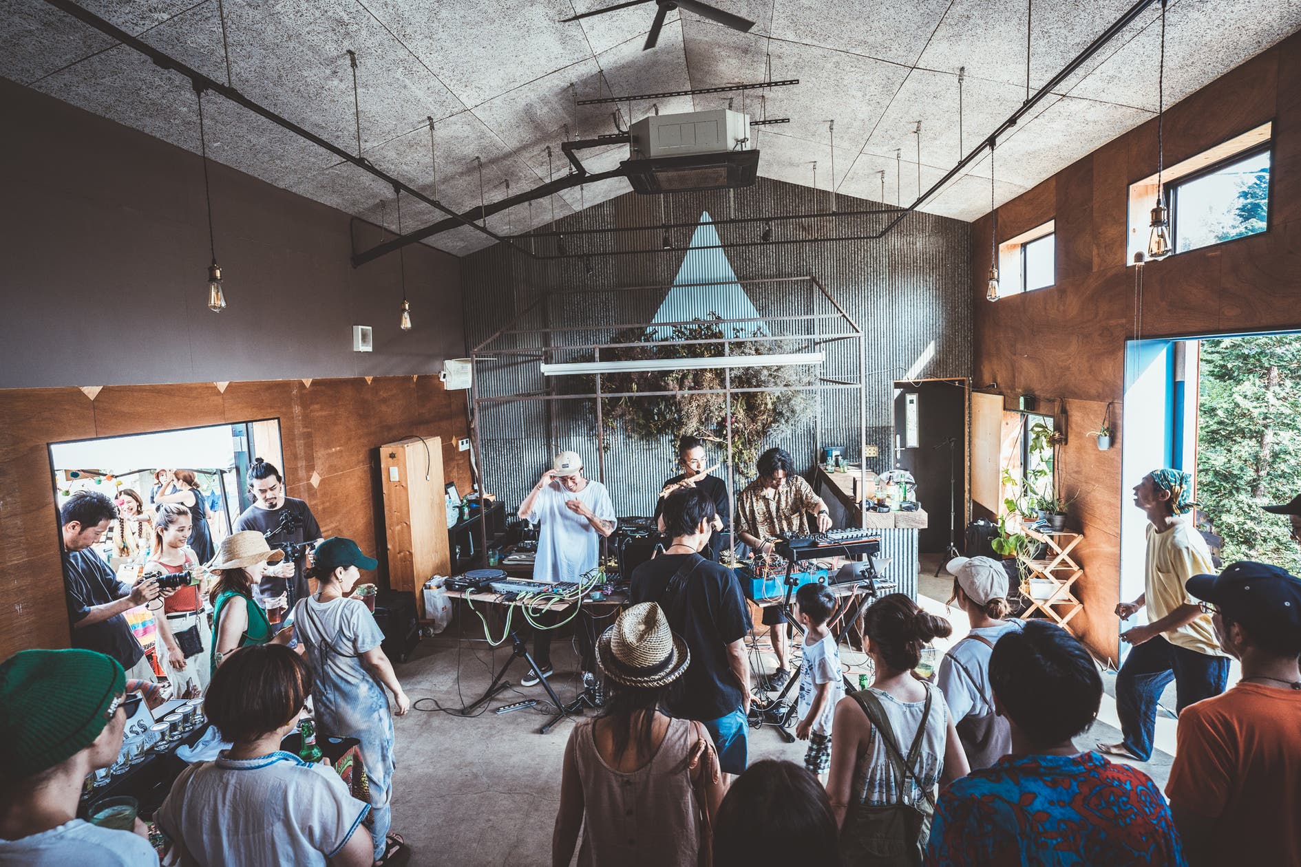 【大人も楽しい秘密基地❗️】湘南・藤沢北部の農園地帯。貸切キャンプ｜音楽イベント｜撮影｜キッチン・シャワー完備の写真19