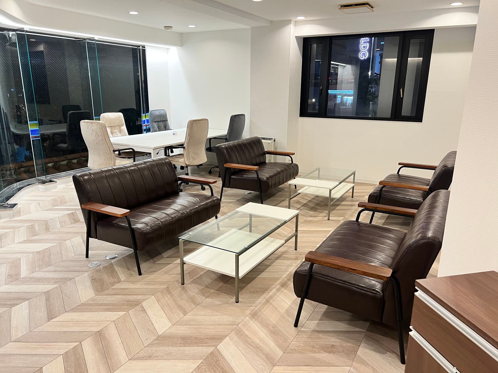 テレワークや撮影向けレンタルスペース　会議・テレワーク等に【飲食可】心斎橋駅より10分圏内の写真12