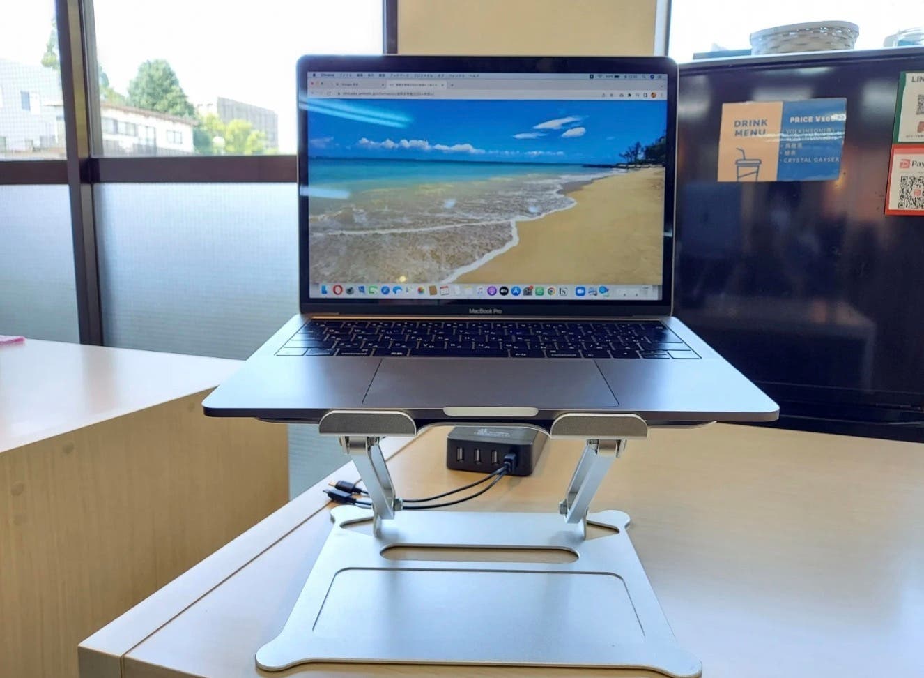 【全席WEB会議可能】【ドリップコーヒー無料】【当日利用OK】早稲田大学正門から徒歩1分の自然光で明るいコワーキングスペースの写真15