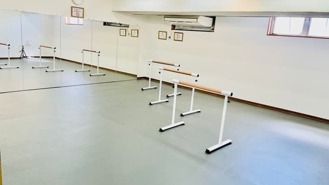 千葉県習志野市【OPEN記念で通常価格より半額】楽器・声楽可 BOSEスピーカー バレエバー完備 ダンススタジオ(第3)の写真1