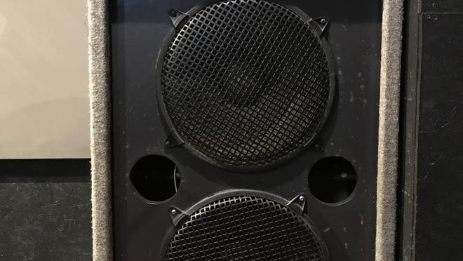 【駅近/無料駐車場有】🎸リーズナブルに利用できるDスタジオ🎶個人練習やバンドレッスンに最適な価格設定と大きさ🎵の写真4