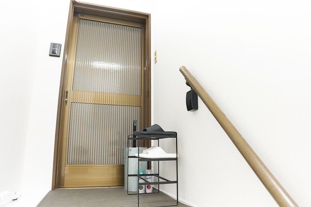 自然光が入るレンタルスペースフォトスタジオの写真16