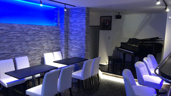 グランドピアノ🎹bar貸切|演奏会|ピアノ練習|教室|打合せ_447の写真1