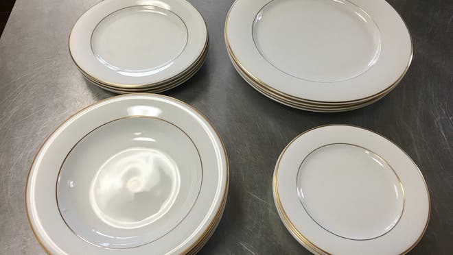 清里高原のキャンプ場にあるロッジ1棟丸ごと貸切!! 芝生テントサイトやカマドのついた屋根付炊事場も使える!の写真11