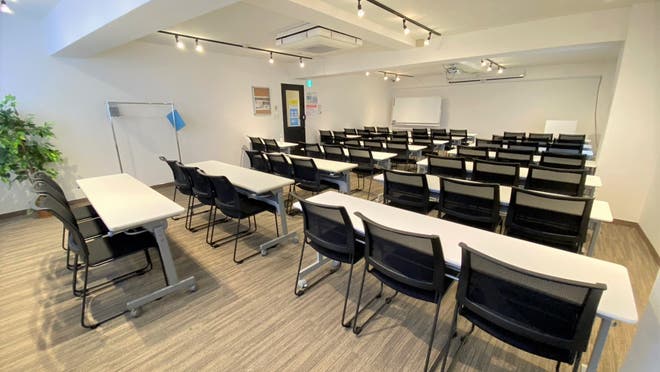 9A【 四谷三丁目駅 1分】室内設備・備品が充実♪WiFi無料!清掃・消毒で衛生面も安心♥便利な駅近会議室の写真3