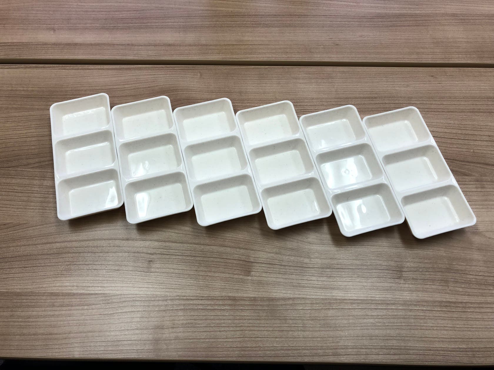 当日予約20%OFF!／🚃新橋駅徒歩１分20秒！／会議・テレワーク／📷撮影／🍔飲食可🧋／【nikotto room新橋】の写真14