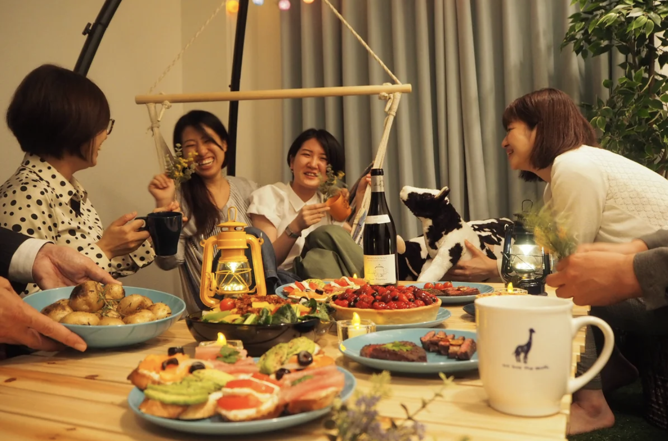 【室内ピクニック向け】レンタルスペースおすすめTOP20｜雨でも安心！芝生付き・おしゃれ 　