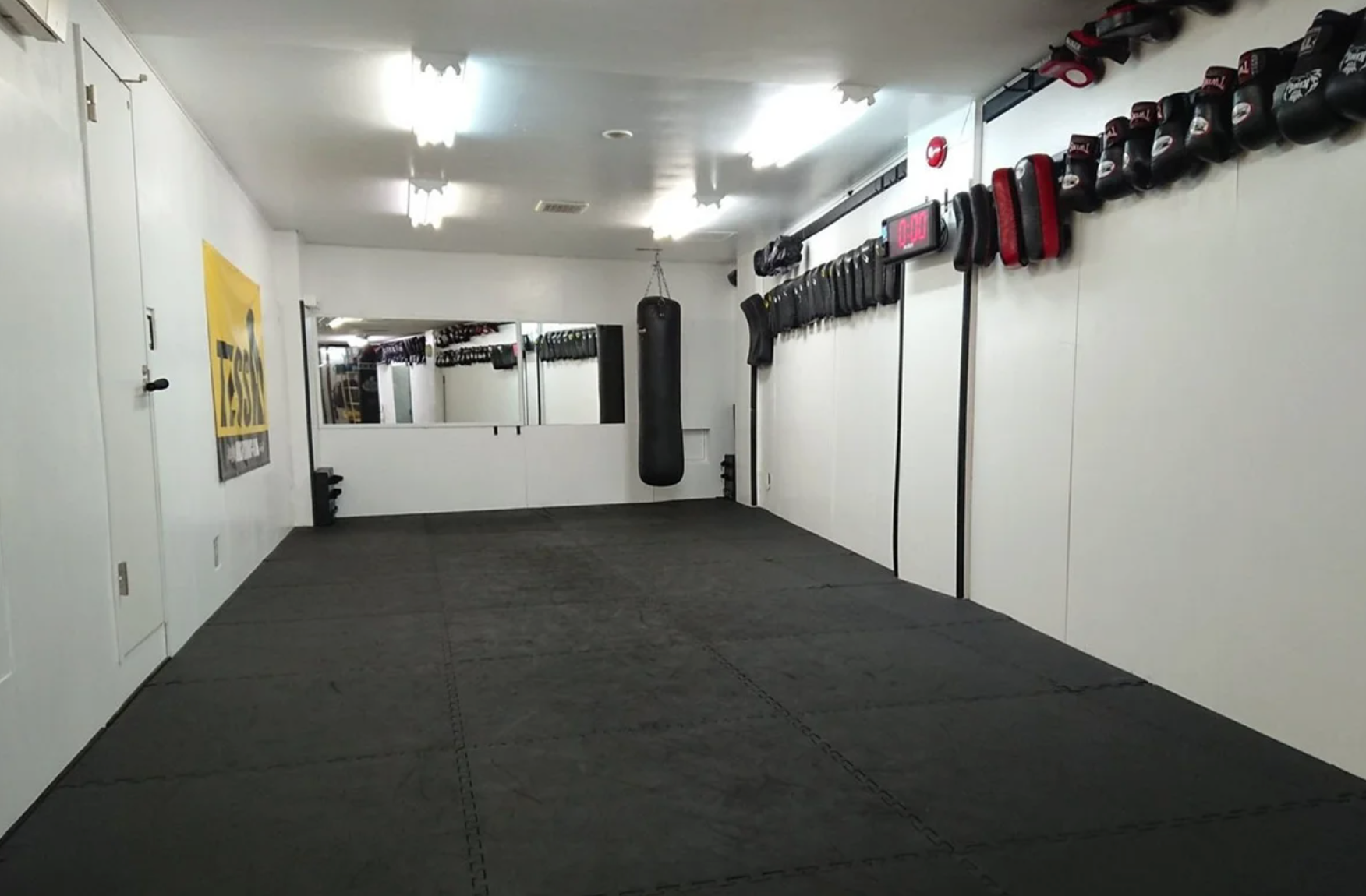 【サンドバッグ打てるレンタルスペース・ジム】TOP20｜打ち放題OK・格闘技練習に最適