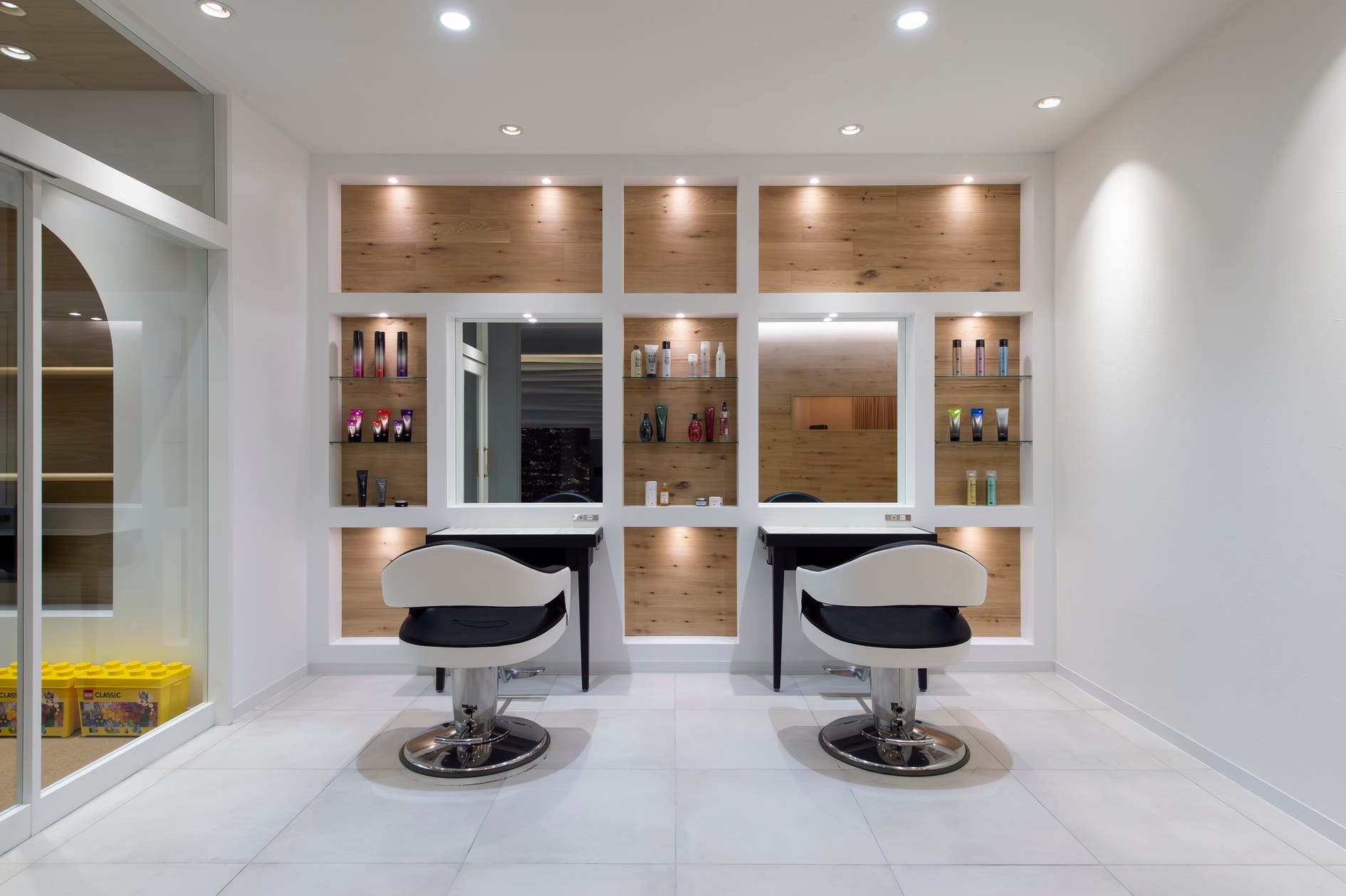 「EARTH（アース）」ヘアサロンのレンタルスペース