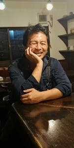足高健一郎