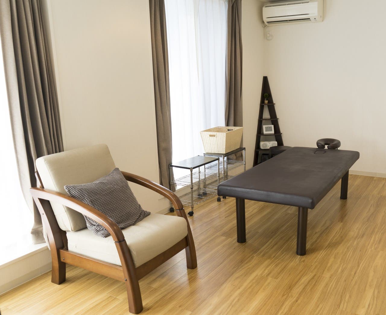 合同会社イージーモード