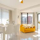 YK JAPAN株式会社