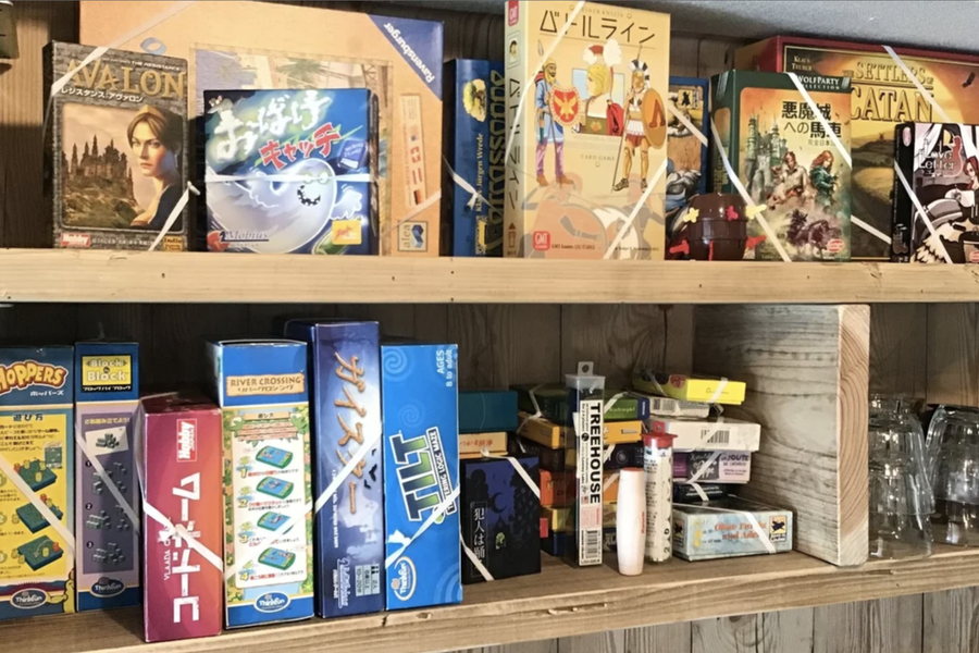 試合が終わった後もカードやボードゲームを楽しめる!